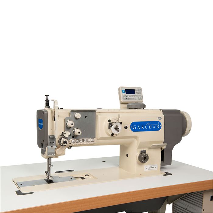 Šicí stroj s velkou šicí plochou a dlouhým ramenem | GARUDAN